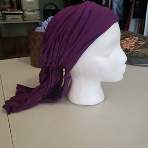 TLC | Accessories | Five Stylish Hats For The Price Of One | Poshmark